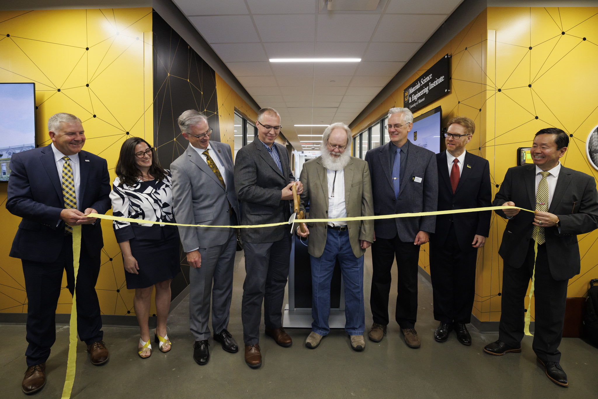 Mizzou celebrates opening of MU Materials Science & Engineering ...
